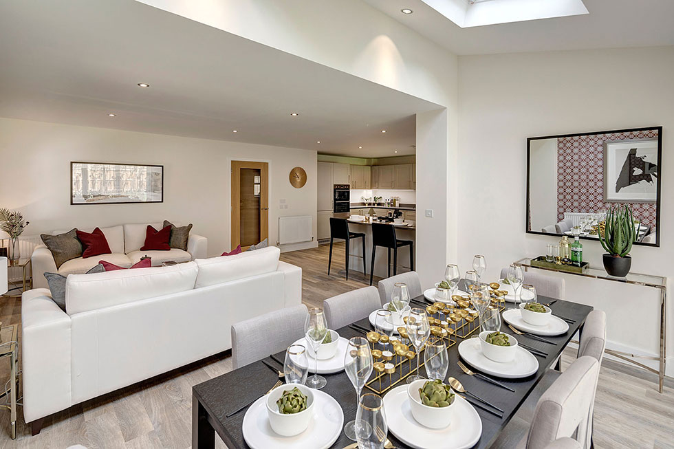 New homes in Ifield, West Sussex. Welcome to Summerswood.