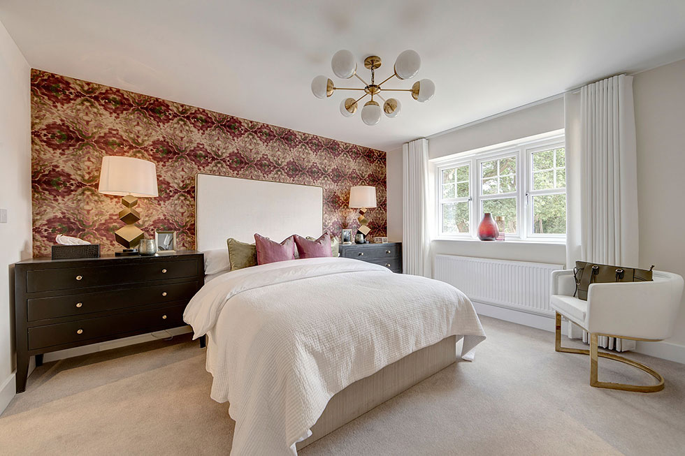 New homes in Ifield, West Sussex. Welcome to Summerswood.